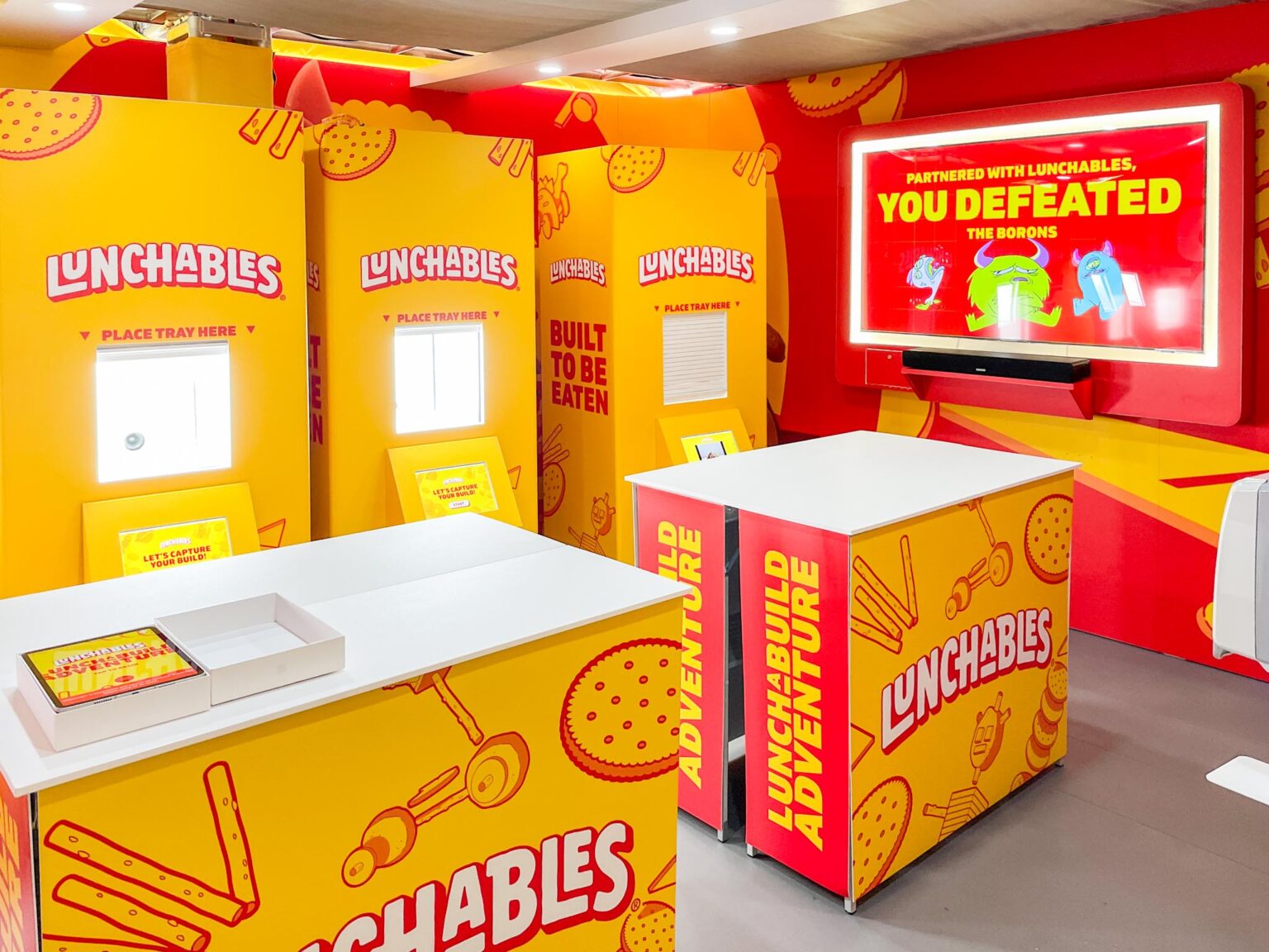 Lunchables Lunch-A-Build Tour - Impact XM